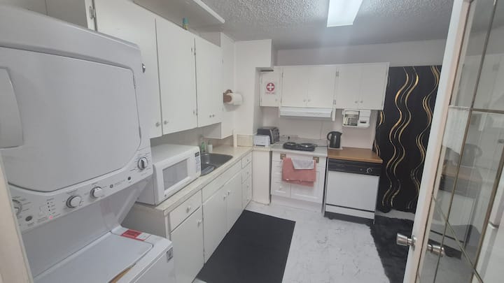 1-bdr Near Ksyen Reg. Hosp., 3min Walk, Terrace Bc - Terrace