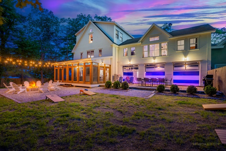 Roof Deck | Lap Pool | 15mins2portland | Sleeps21 - Long Island, ME