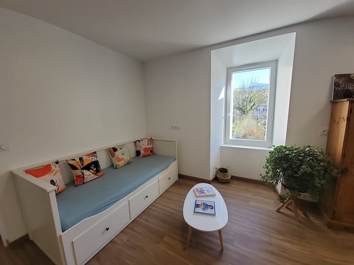 Gîte Alvéoles, Entre Rivière Et Centre Historique - Drôme