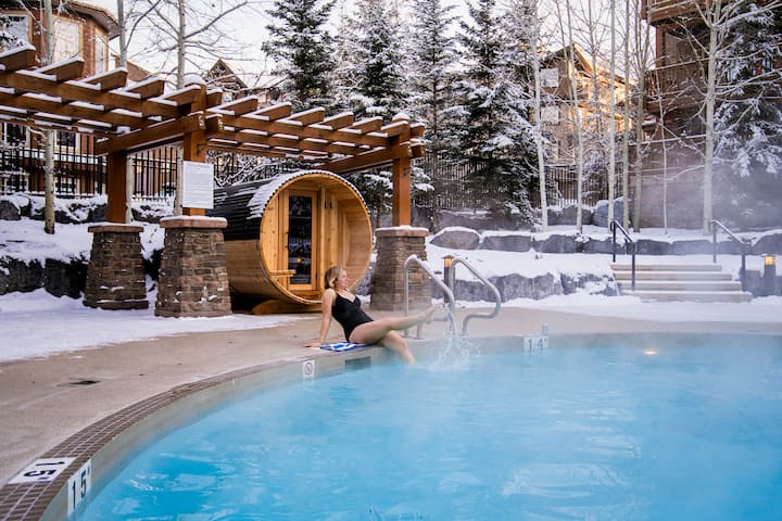 Mountain View Stoneridge - Pool & Hot Tub & Sauna - Canmore