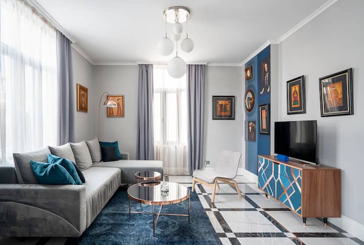 Landmark Luxe 2br Apt W/parking - Bulgarie