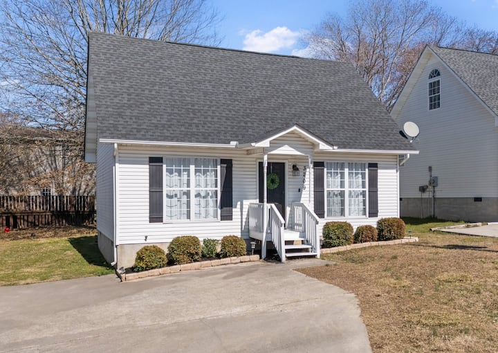 Central Home For Work & Travel- Lee, Oci & Ocoee - Cleveland, TN