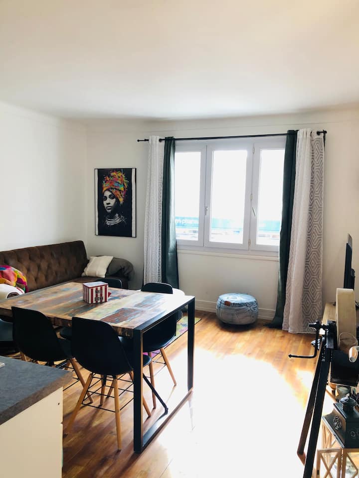 Appartement 3 Pièces - 54 M 2 - ロリアン