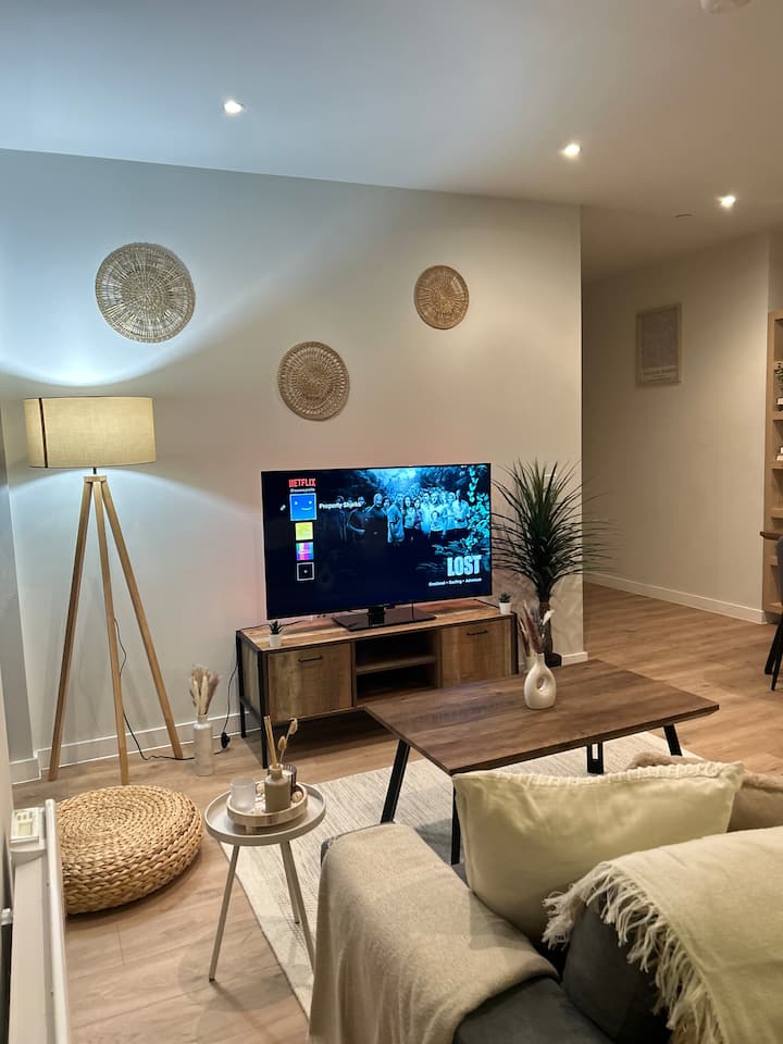City Condo|terrace|gym|free Parking|manchester - Manchester
