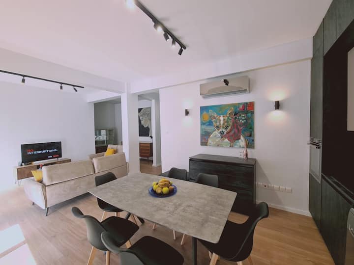 Limassolian Vibe House - Лимассол