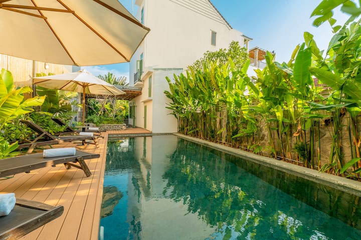 Private Villa & Large Pool Perfect For Summer 4br - Hội An