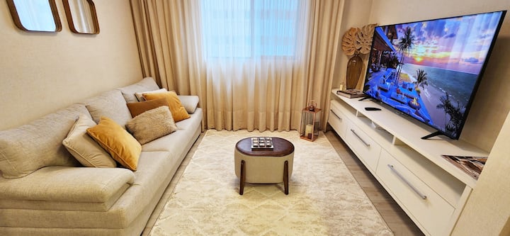 Apartamento Amplo E Aconchegante 2quartos Com Vaga - Curitiba