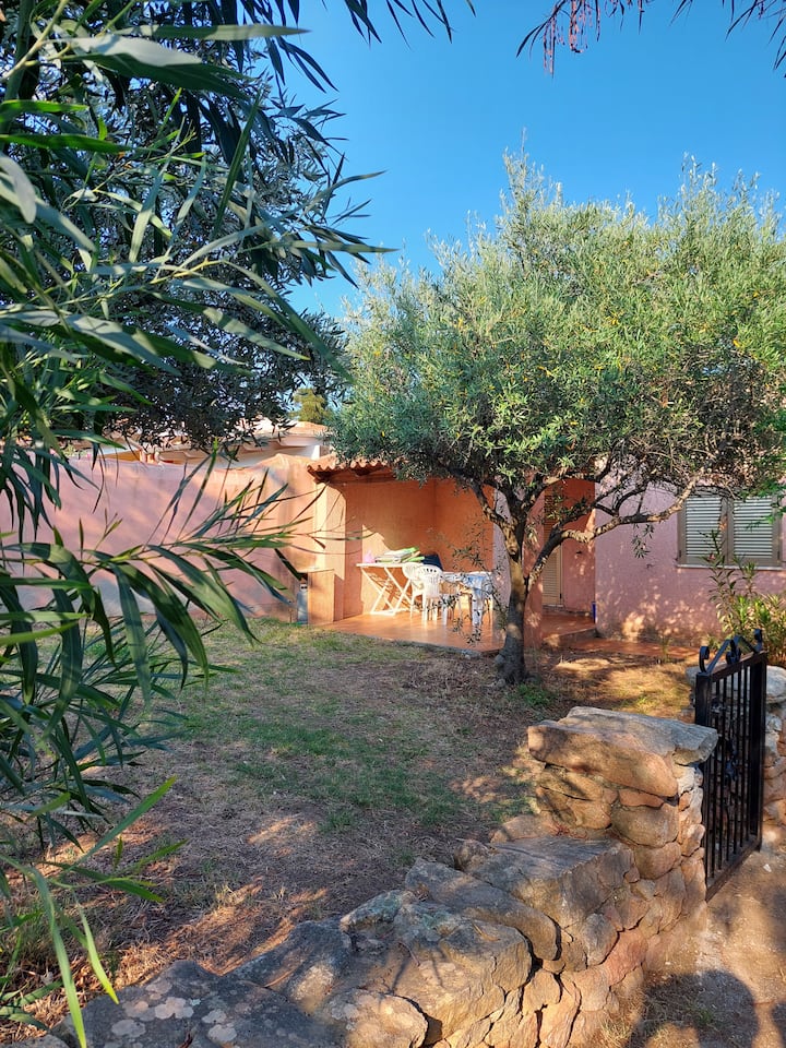 Relax A 100m Dal Mare[conchiglia House] - Posada