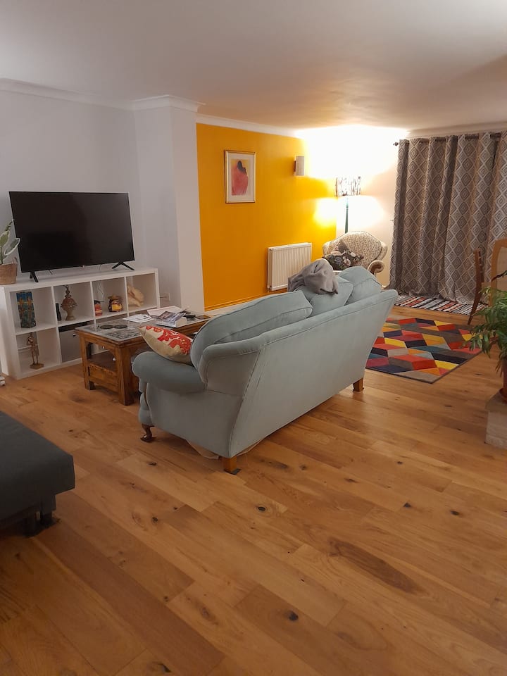 Marlborough Moods Offering Ease To Explore - Marlborough