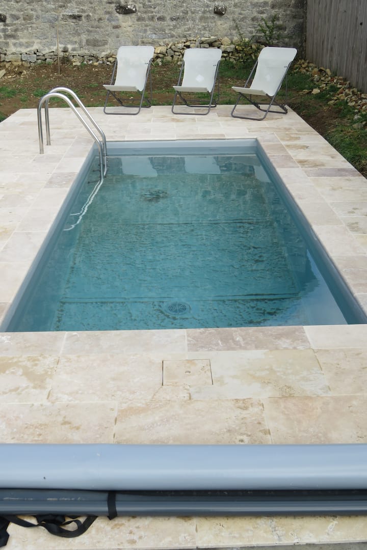 Maison De Campagne Avec Piscine Privée • 8 Pers - Semur-en-Auxois