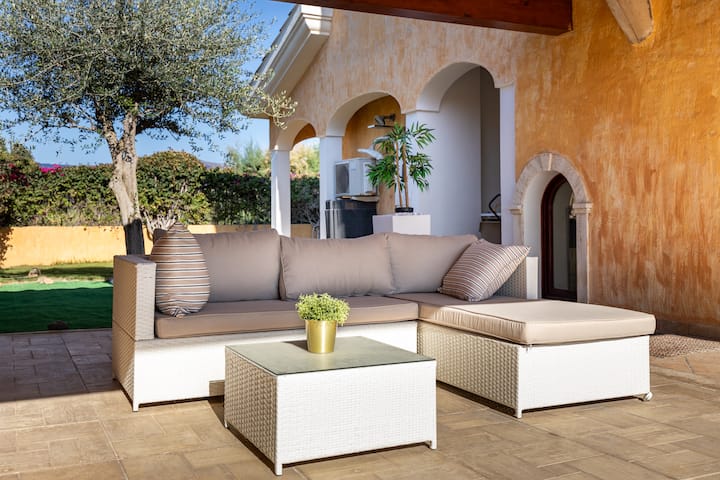 Villa Margot-garden & Whirpool -5 Min To The Beach - Quartu Sant’Elena