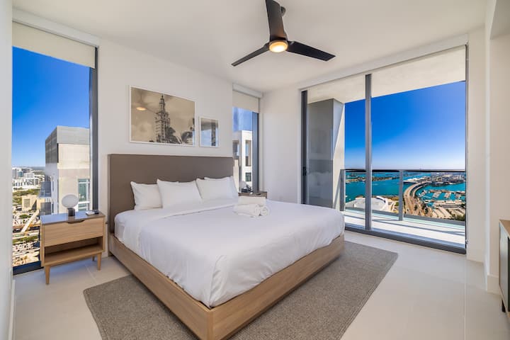 Magnificent 3 Bed W/ Amazing Ocean And City Views - Miami, FL