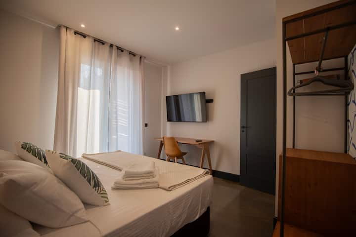 Amplio Apartamento En Usera - Pozuelo de Alarcón