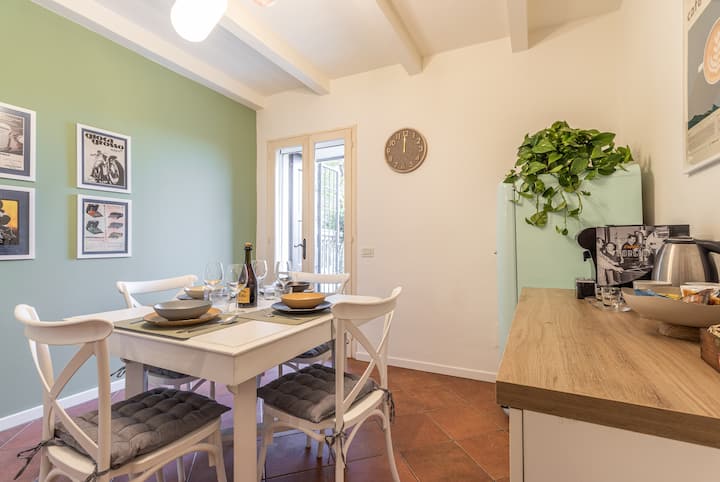 Orione House In Borgo Medievale Con Giardino - Maranello