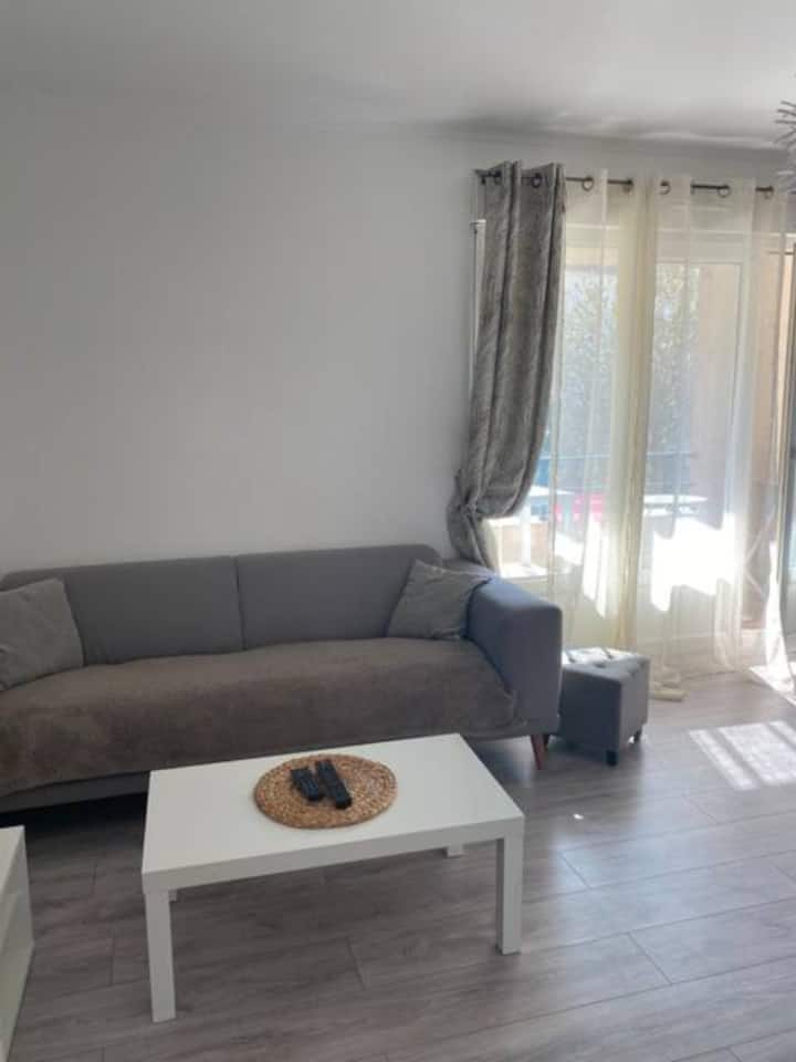 Coq 4. Chambre | Gare Annemasse - Annemasse