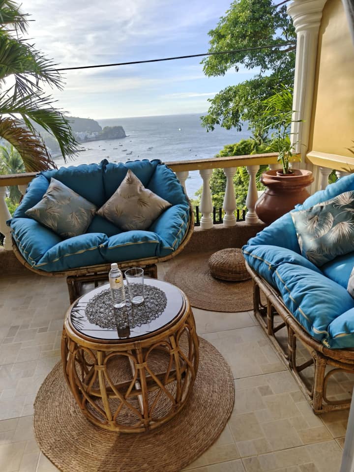 Family 2 Bed Apartment With Stunning Sea Views - Puerto Galera