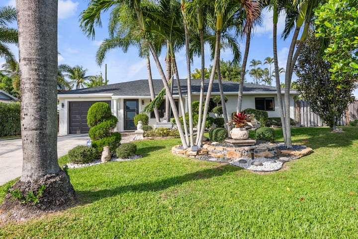 Delray Beach  Fence Yard/grill/close To Beach. - Delray Beach, FL