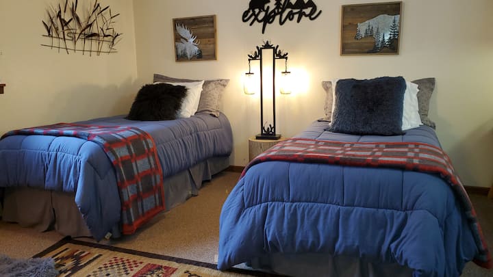 Red Canyon Apartment #3, Two Bedroom - Hermosa, SD
