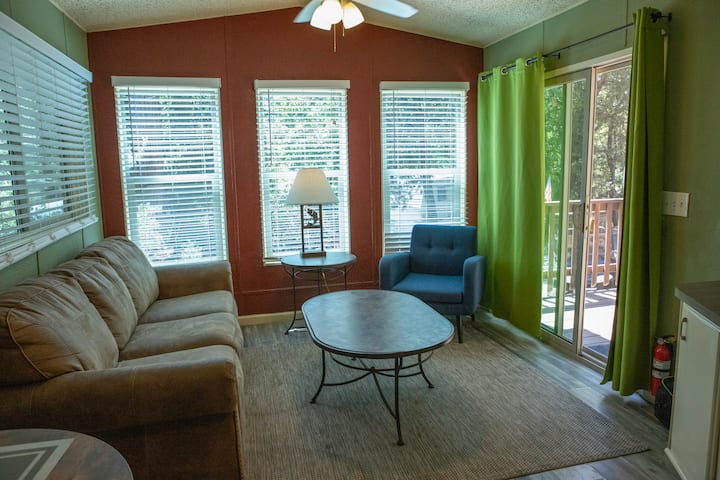 Rustic Log Cabins - Bass Lake, CA