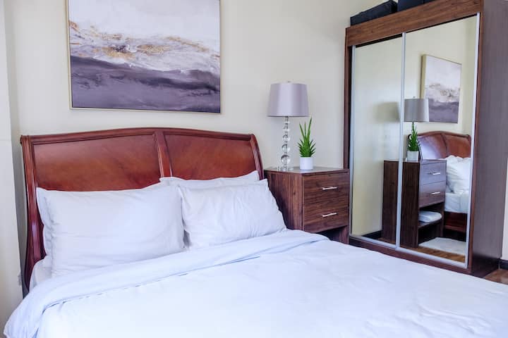 Walkable To Shangri-la & Sm Mega, 4 Guests +3 Beds - Pasig