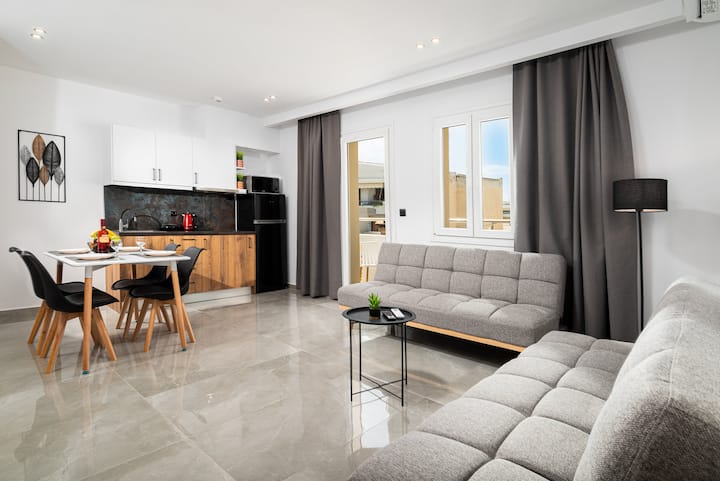 Eleana Beach One Bedroom Suite With Sea View - Koutouloufari