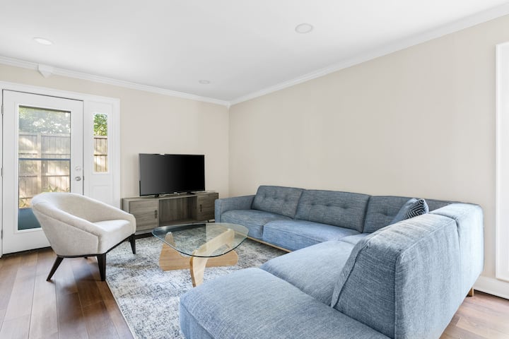 3br Townhome In The Heart Of Mt. Pleasant! - 마운트 플레즌트