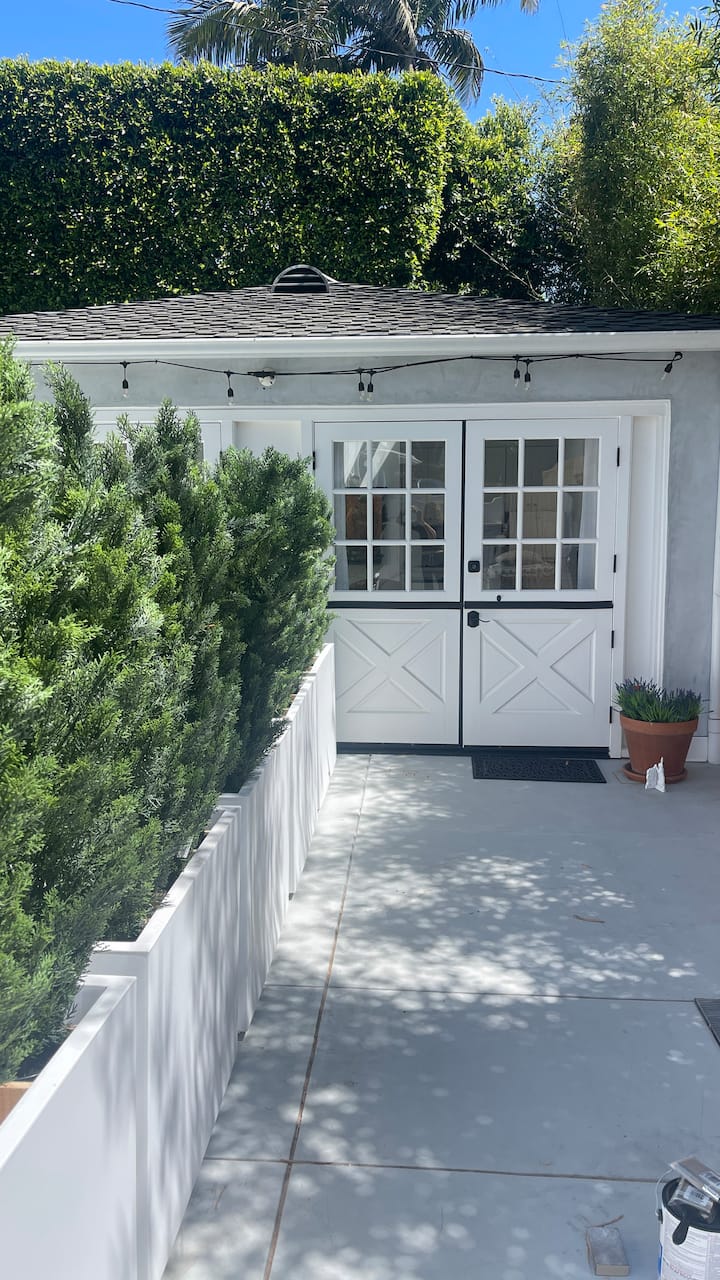 Darling Adu Monthly Rental - Redondo Beach, CA