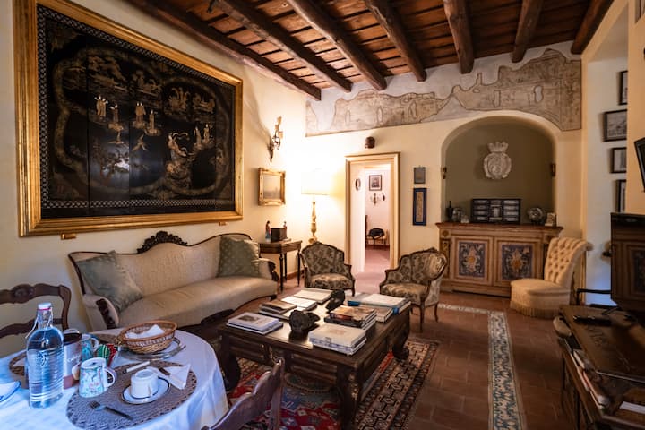 Central Suite Close To Cathedral Jump Into History - Palermo, Italy
