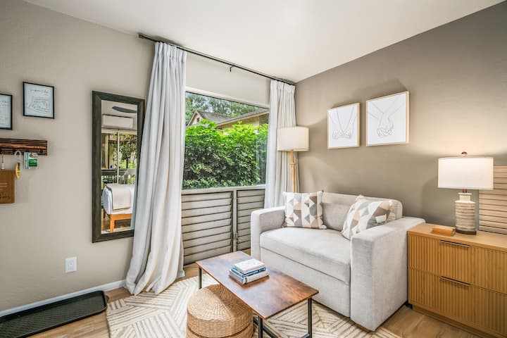 Luxe Princeville King Studio| Ac, Lanai, Pool - Kauai, HI