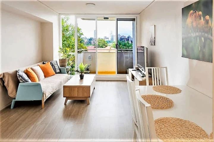 1 Bedroom Unit With Views - 시드니