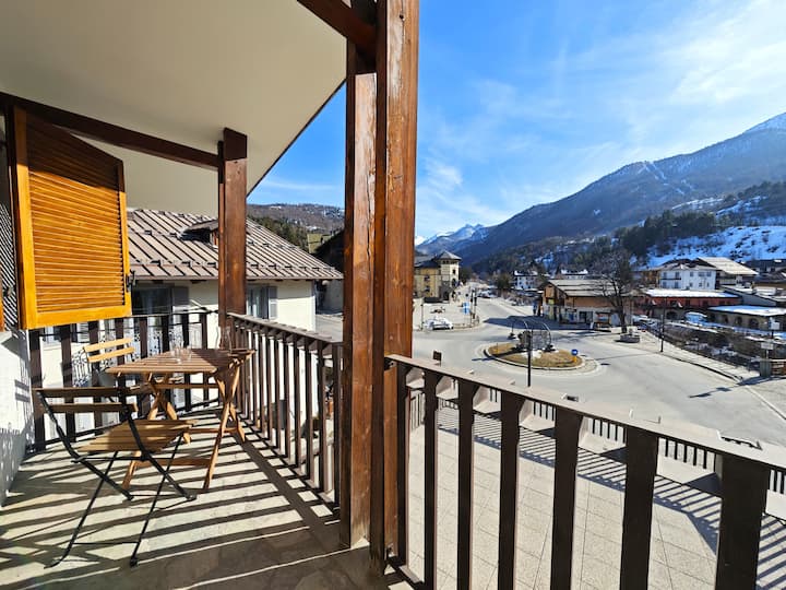 Hostdomus - Casa Ariel - Cesana Torinese