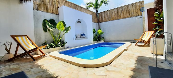 Quiet Tropical 2br Pool Villa With Enclosed Living - Uluwatu