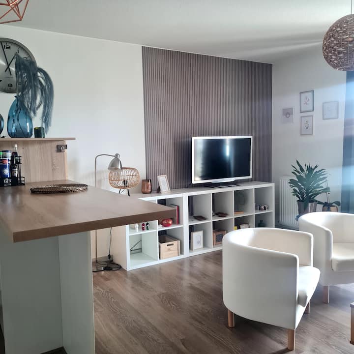 Casa Sol: 2 Chambres- Terrasse Ensoleillée- Garage - Villeurbanne