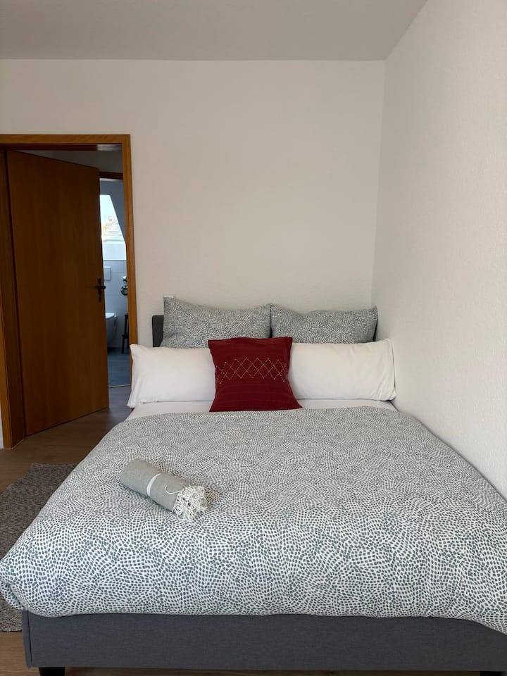 Bh3 Fully Serviced 2 Bdr Business Housing Nearfra - Oberursel