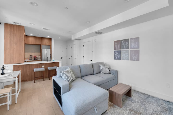 Luxury King 1br 20 Min Nyc 4min To Prudential/penn - Newark, NJ