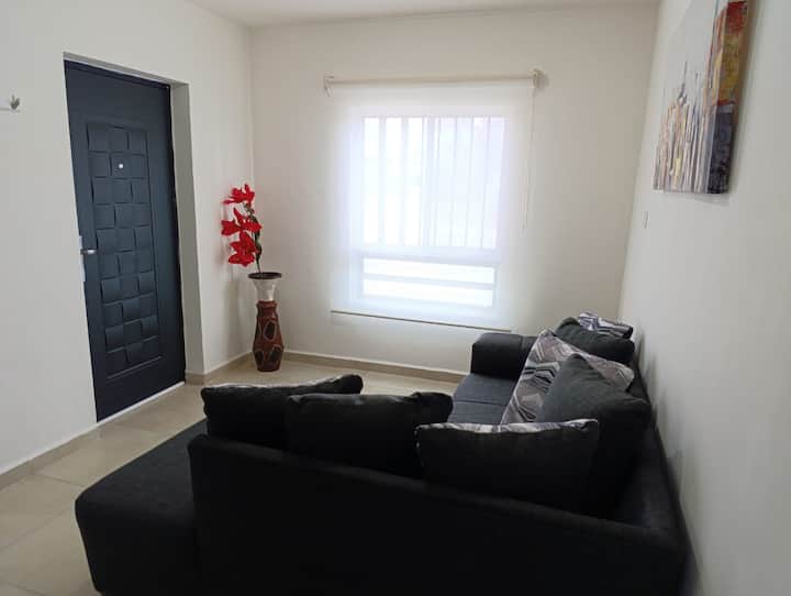 Excelente Casa Nueva En Fracc Privado C/ac Y - Saltillo