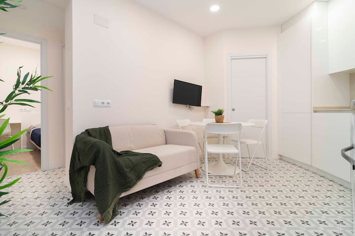 Piso De 4 Habitaciones Y 2 Baños - Majadahonda