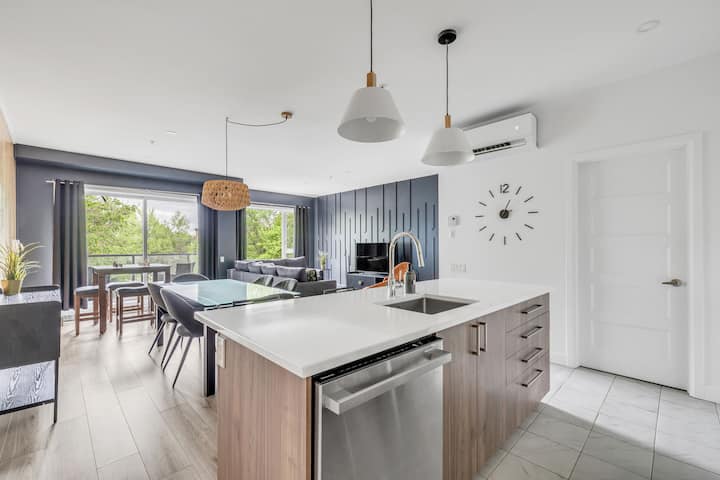 Condo 3 Chambres Avec Parking Près Du Vieux-québec - Quebec City