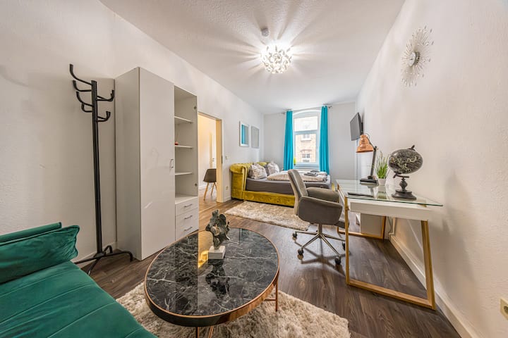 2g Lv 6-zimmer-apartment Hbf - Halle (Saale)