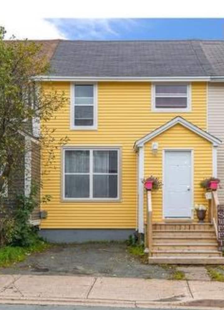 Screech Inn
Your 'Downtown' Home Away From Home. - Saint John's