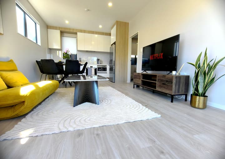Stylish 4br Home|netflix|walk To Eateries|schools - Waiheke Island
