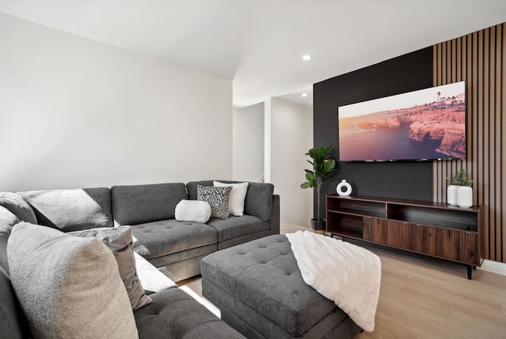 Elegant New Build L Near Sofi Stadium, Lax, Dtla - Los Angeles, CA