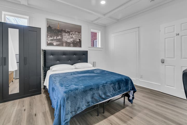 036 Premium Room W/ Dedicated Bath & Parking Hq2 - Arlington, VA