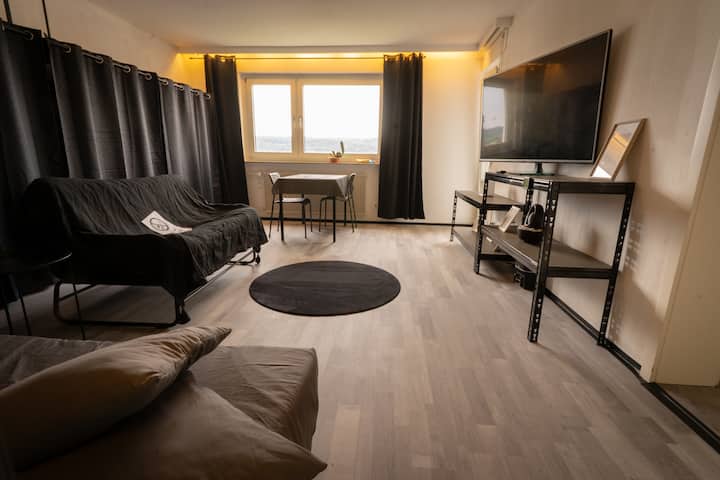 2-zimmer Apartment Mit Balkon Inkl. Parkplatz - Ditzingen