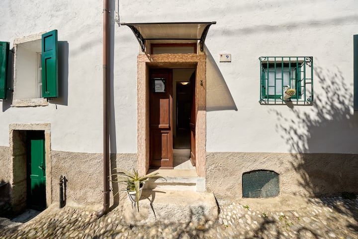 Vivi Il Borgo Di Cassone! - Malcesine