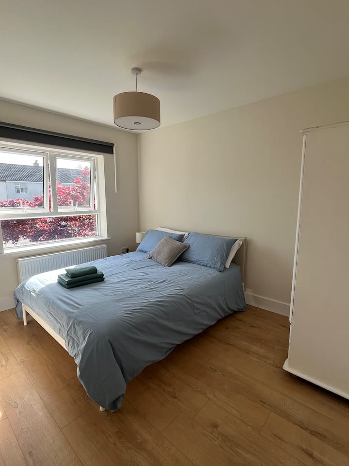 5 Bedroom-20mins To Citycentre By Car-free Parking - Dublin, Ireland