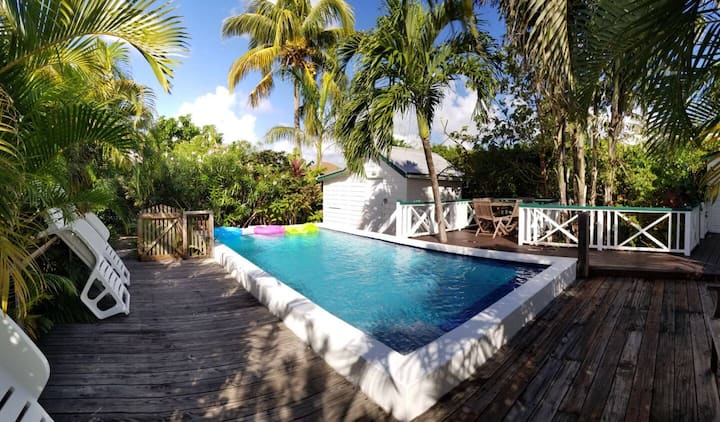 Hibiscus Retreat Nutmeg Cottage - Antigua und Barbuda