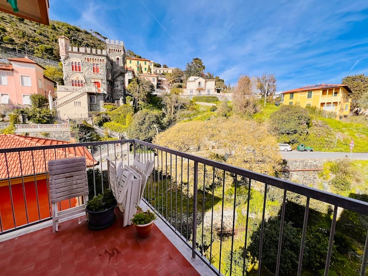 Oltremare Central Apartment - Levanto