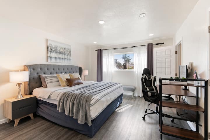 Jane's Home (Am) | Spacious Bedroom W Private Bath - Milpitas, CA