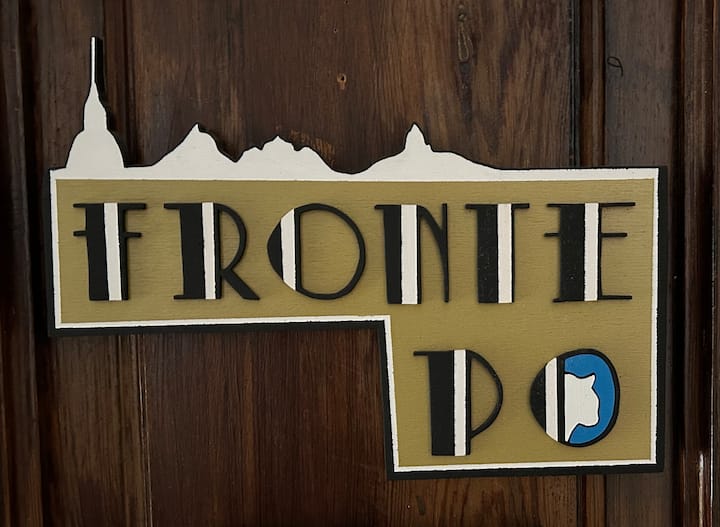 75 M² Appartamento Vacanza ∙ 2 Camere Da Letto ∙ 6 Ospiti - Torino